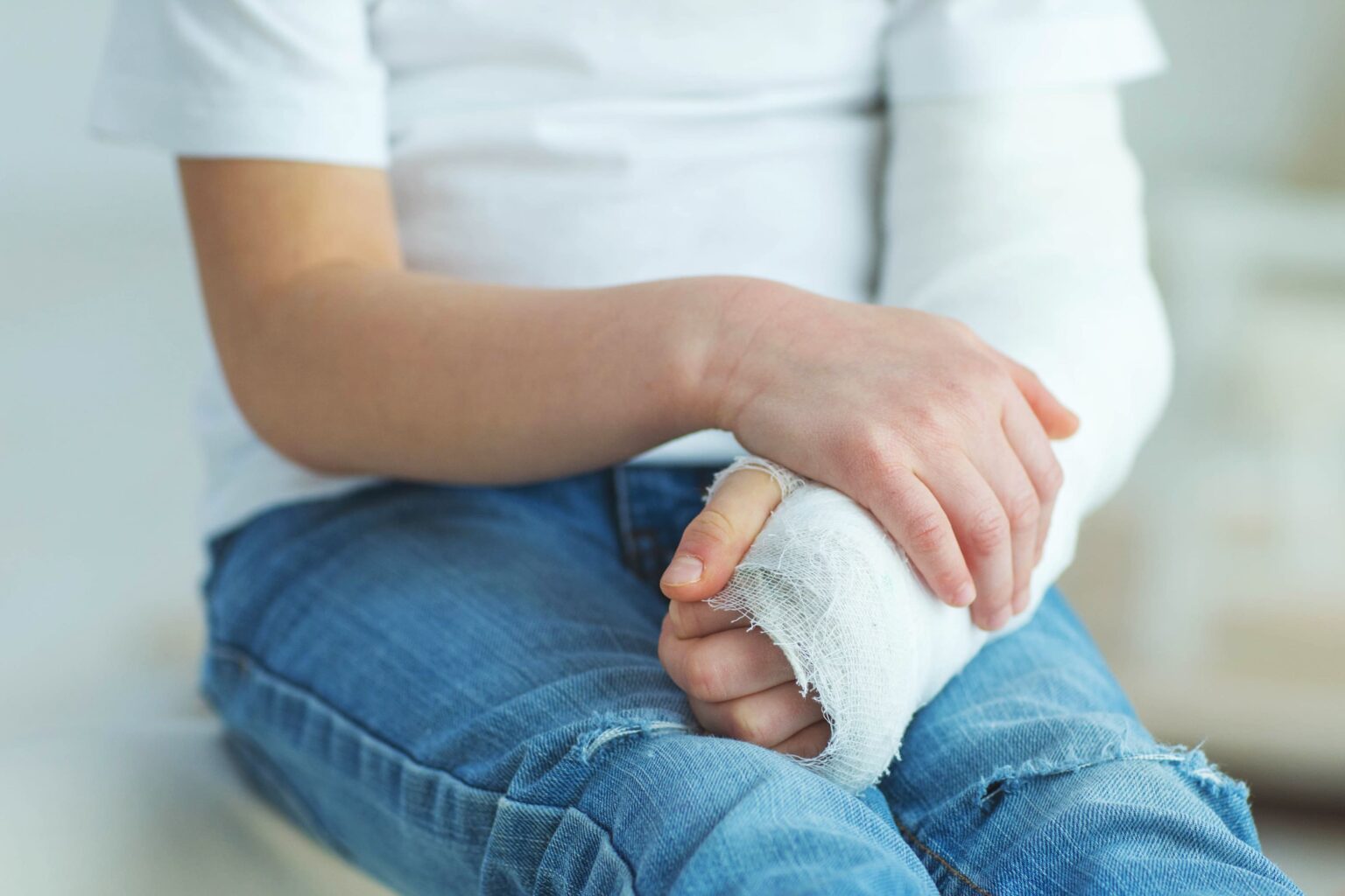 Qué es la fractura de tallo verde - Clínica Martín Gómez Traumatólogos